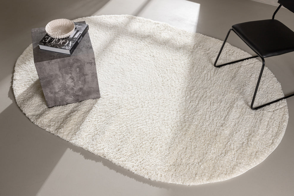 Walter Oval Matta 340 x 240 Vit – Japandi Collection